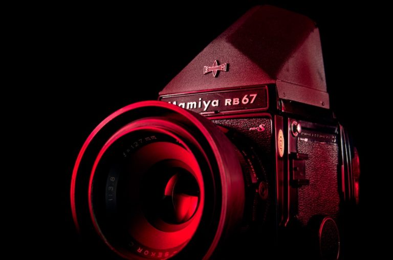 What's the difference between analog and digital photography ...